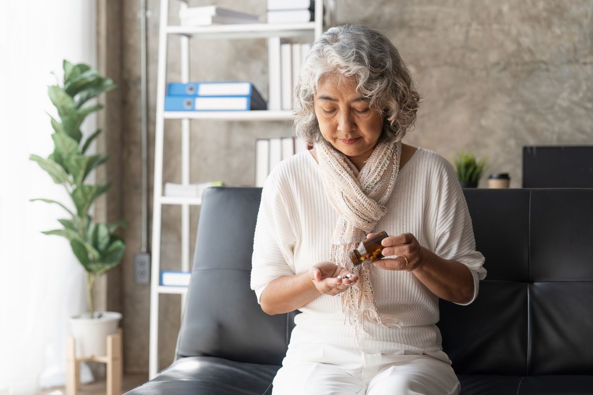 A Guide To Over-the-Counter (OTC) Menopause Supplements: Relief in a ...